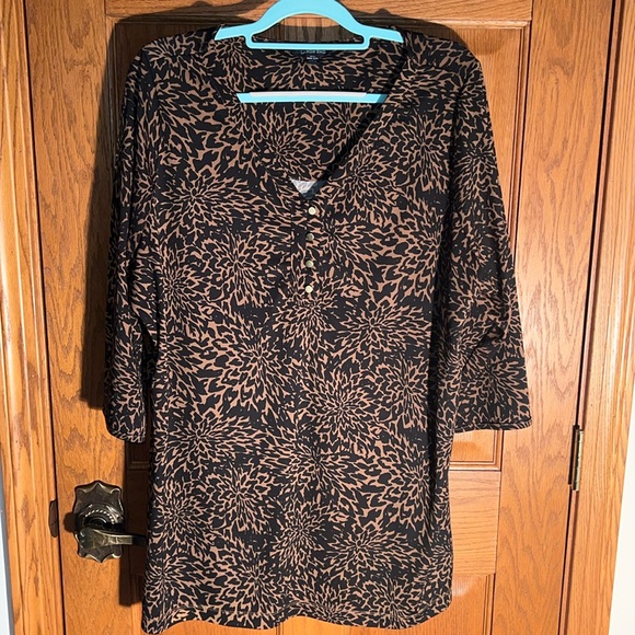Lands' End | Tops | Heavy Animal Print Knit | Poshmark